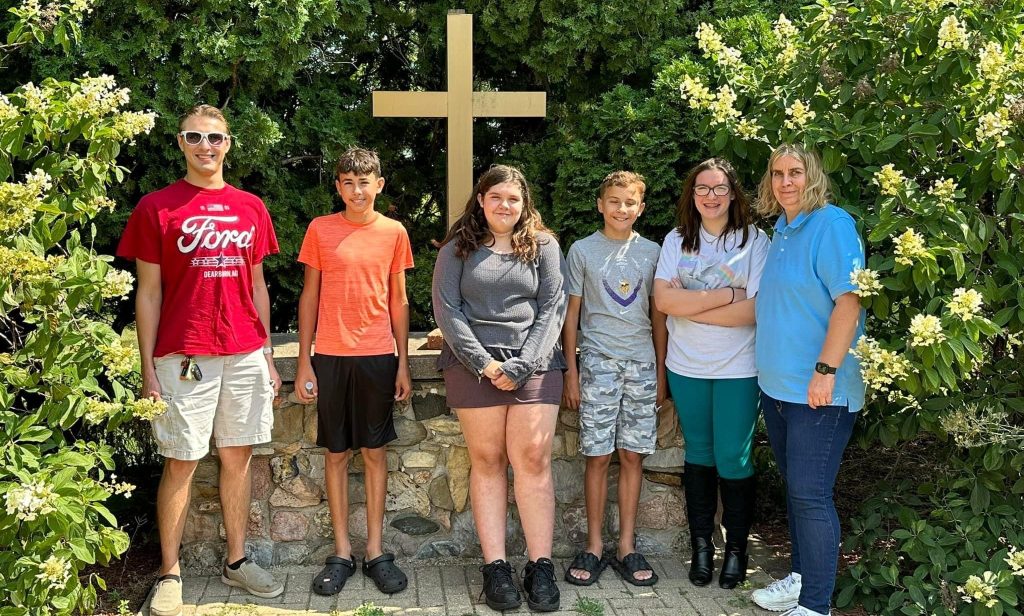 Youth Ministries – BETH EDEN UNITED METHODIST CHURCH